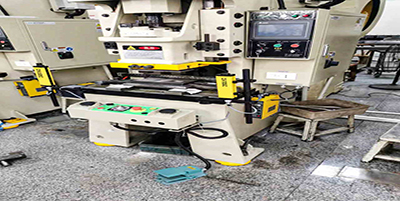 Safety Light Curtains in Automated Assembly Lines Case Analysis - CHYESIC